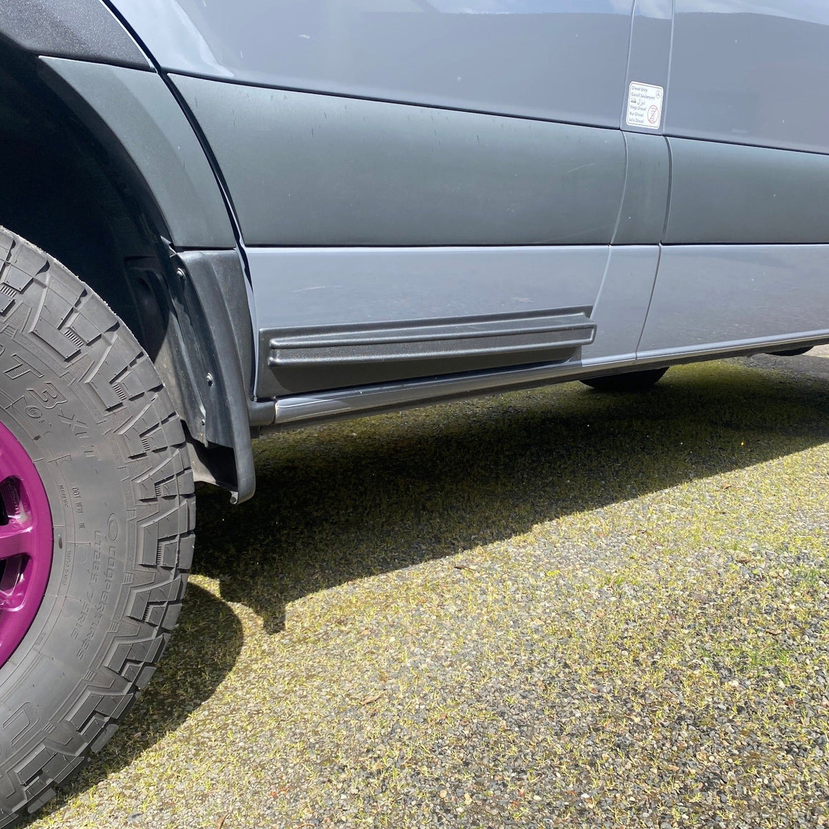 Dirt Dodger Spray Guards for 2019+ Mercedes Sprinter 907 – Wolf Pack ...